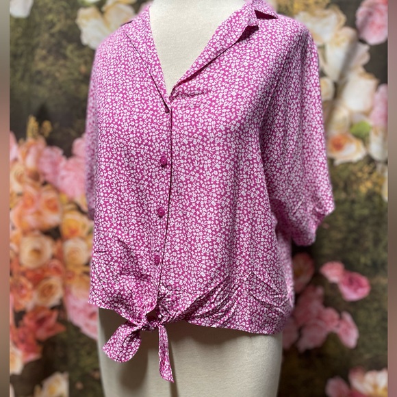 Lush | Tops | Lush Nwt Pink Floral Cropshort Tie Bottom | Poshmark